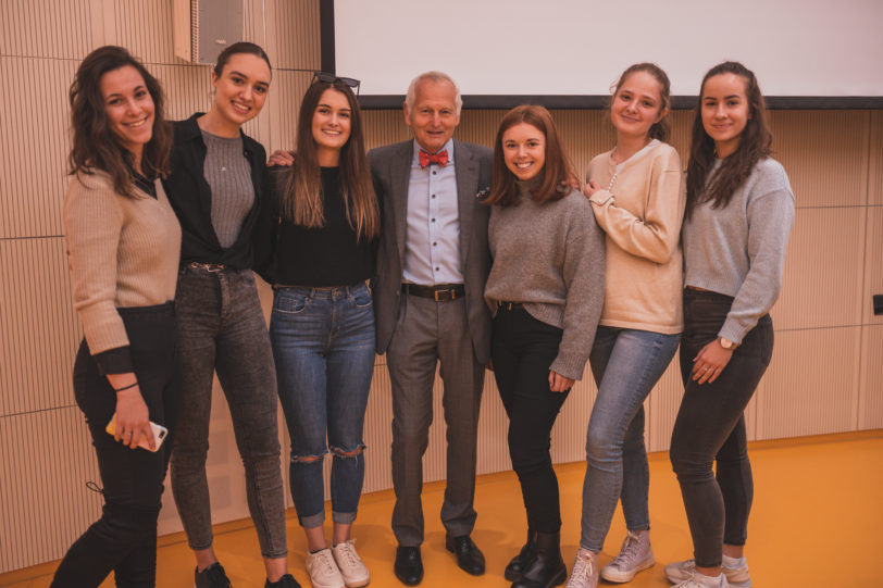 Profesor Pirk na Fakultě humanitních studií - Fakulta humanitních studií