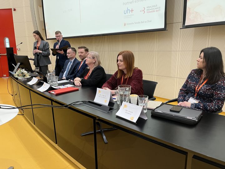 Ohlédnutí za 3. ročníkem Studentské konference ÚZV - Fakulta ...